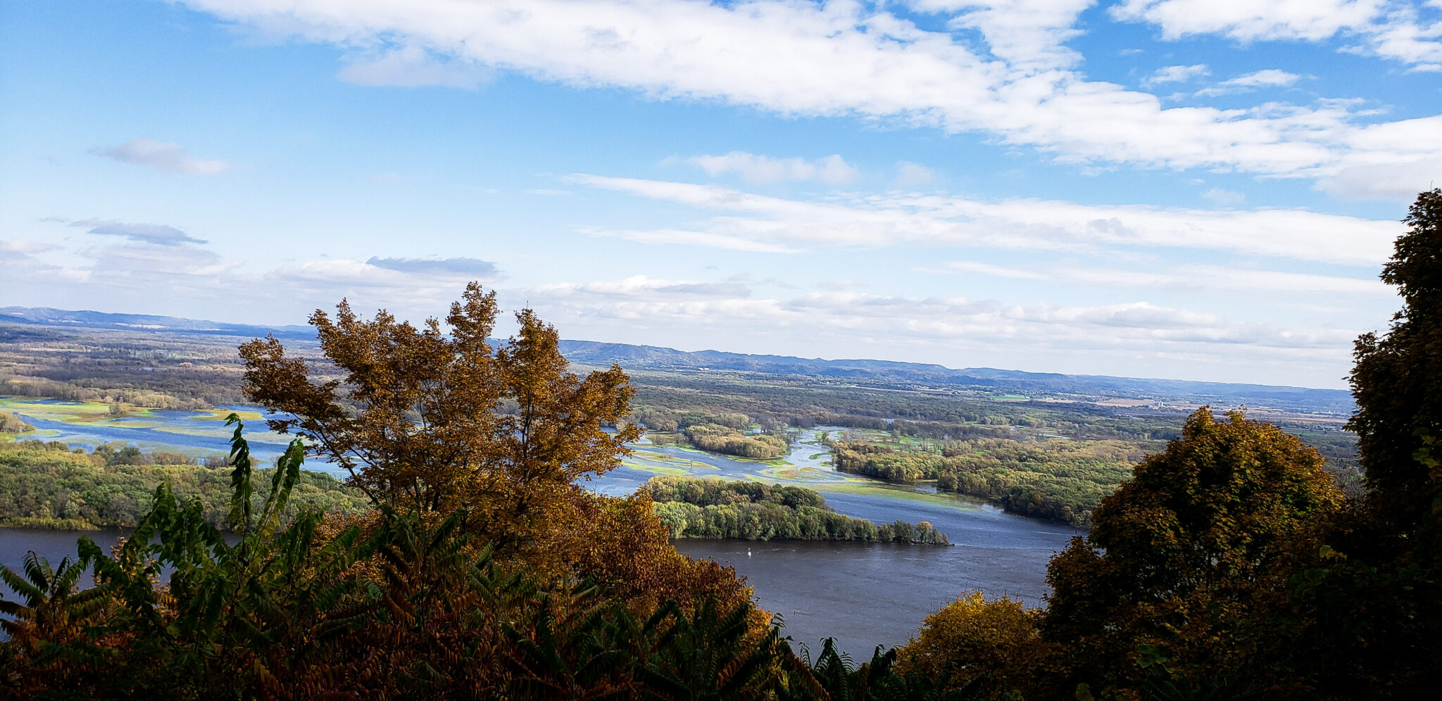 Top Scenic Drives For Fall Colors In MN